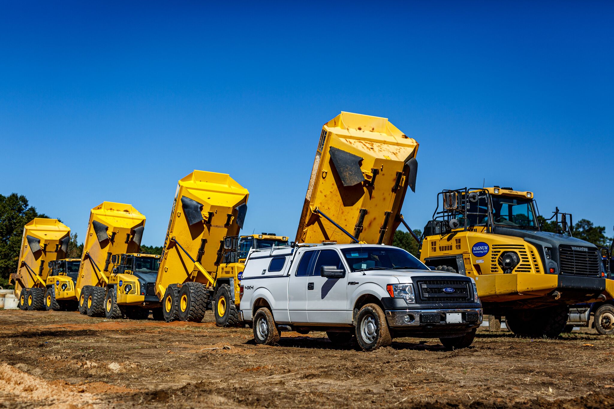 3 Things to Consider Before Hiring a Contractor - Magnum