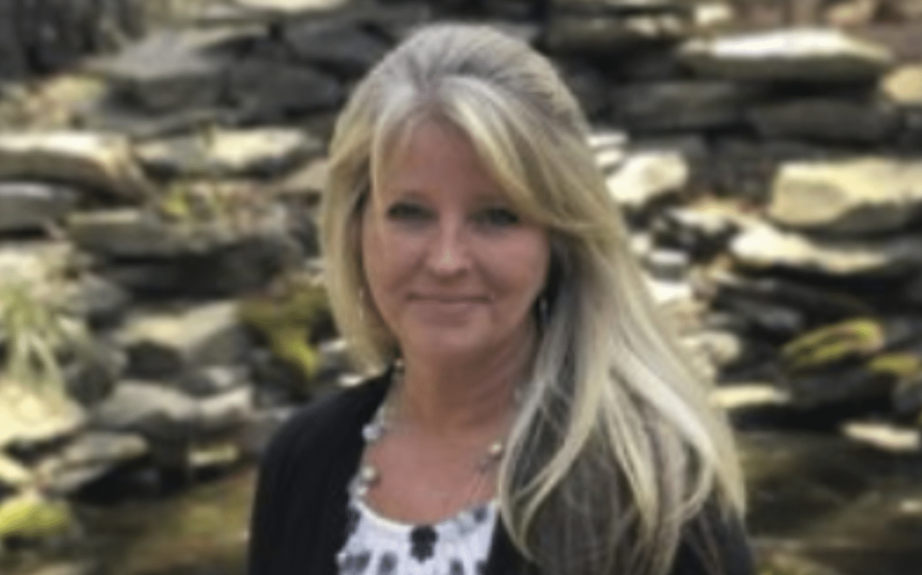 Spotlight on Magnum Contracting's Senior Accountant/HR Manager, Mandy ...